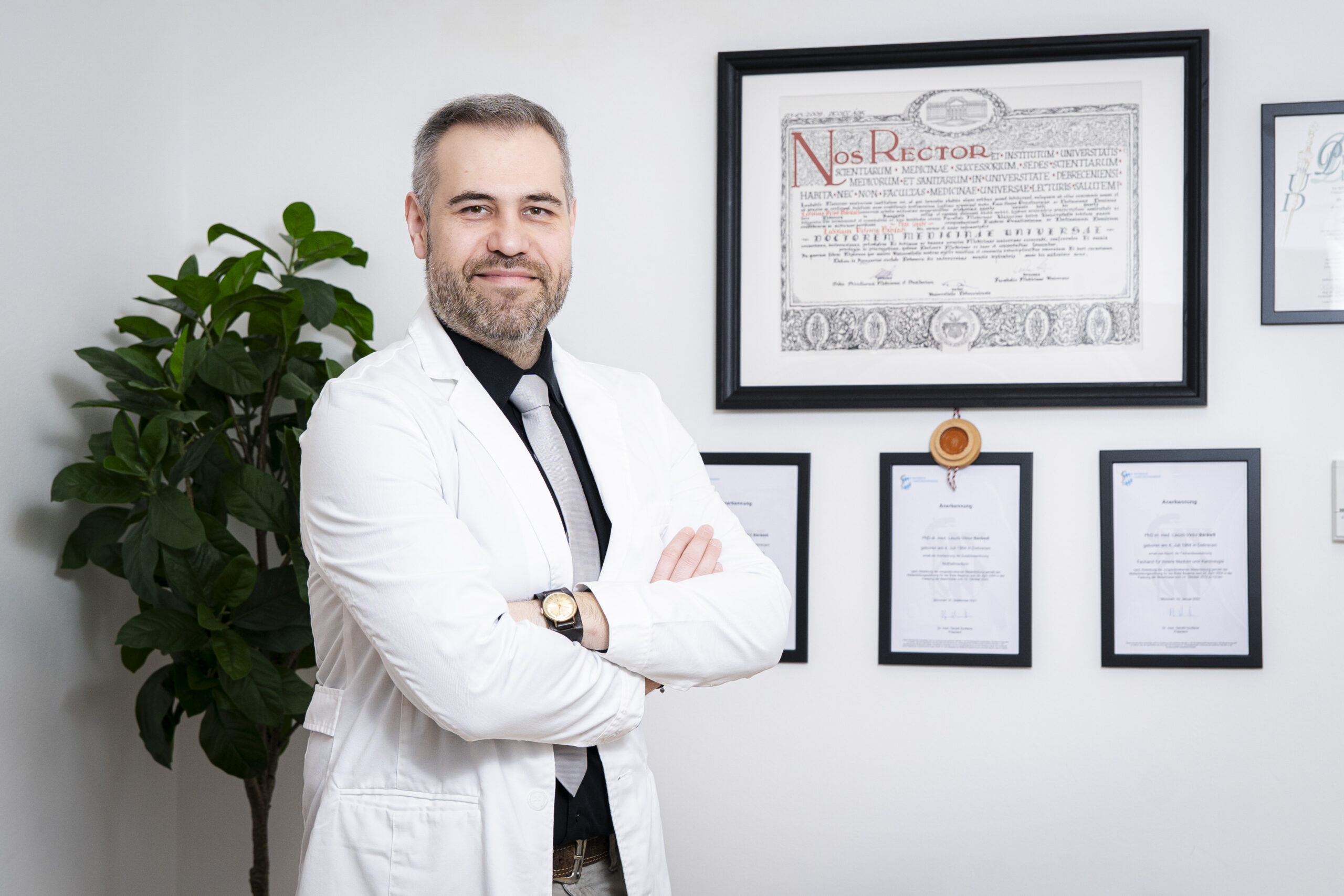 Über Mich - Dr. László Viktor Bárándi | Kardiologe in Gänserndorf